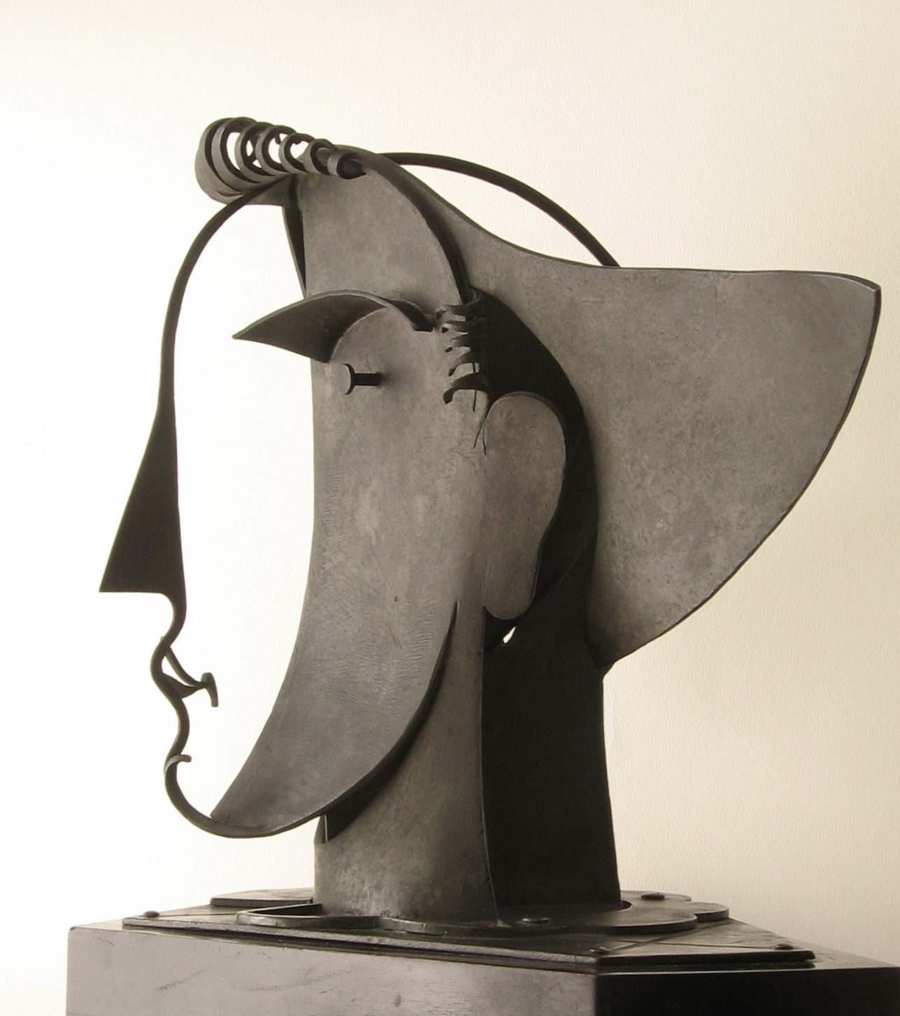 Biography: Pablo Gargallo